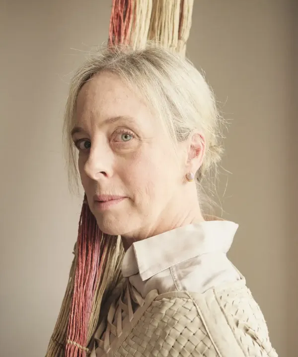 Rocio Arias Hofman: una estudiosa incansable de la historia de la moda